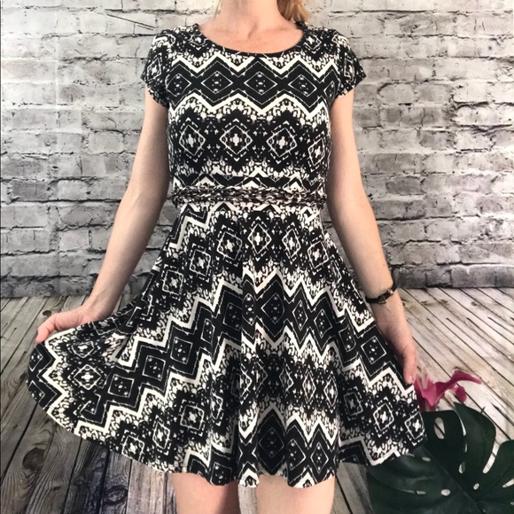 love, Fire | Dresses | Love Fire Summer Dress W Cut Out Waistsmallh29 ...